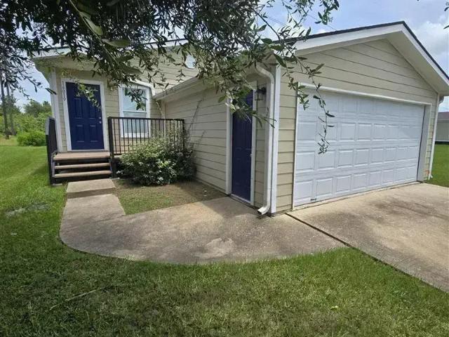 4 BR, 2 BA Apartment 16019 Clarke Springs Drive, Houston, TX 77053