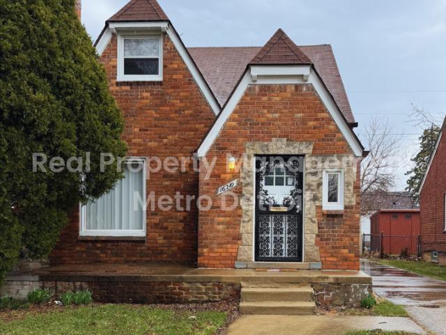 4 BR, 2 BA Apartment 16210 Ferguson Street, Detroit, MI 48235