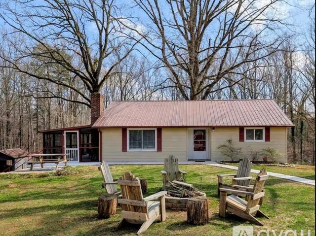 4 BR, 2 BA Apartment 1684 Rockford Creek Rd, Clarkesville, GA 30523