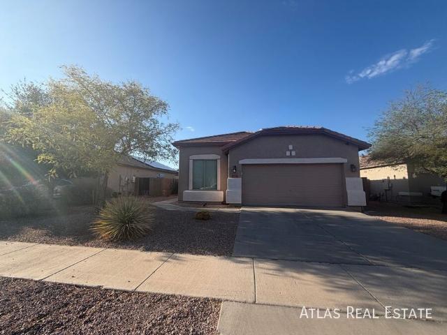 4 BR, 2 BA Apartment 17044 W Bristol Lane, Surprise, AZ 85374