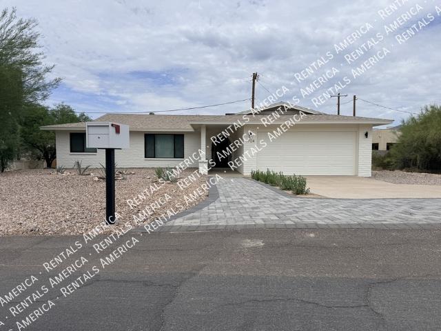 4 BR, 2 BA Apartment 1704 E Pickrell Dr, Phoenix, AZ 85042