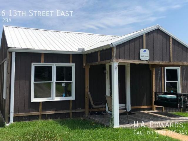 4 BR, 2 BA Apartment 1716 13th Street East, Tuscaloosa, AL 35401
