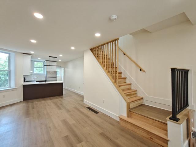 4 BR, 2 BA Apartment 1716 N Edgewood, Philadelphia, PA 19151