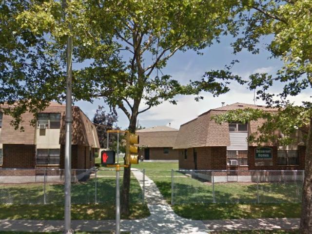 4 BR, 2 BA Apartment 172 Somerset St Newark, NJ 07108