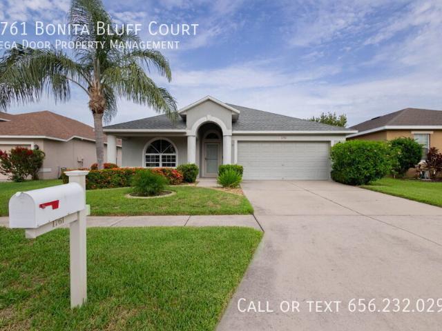 4 BR, 2 BA Apartment 1761 Bonita Bluff Court, Ruskin, FL 33570