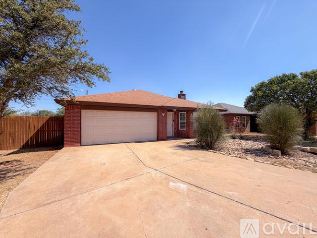 4 BR, 2 BA Apartment 1816 75th St, Lubbock, TX 79423