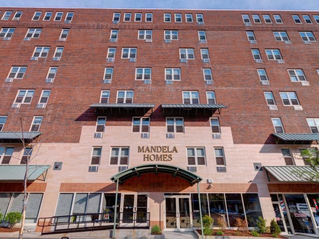 4 BR, 2 BA Apartment 1855 Washington St Boston, MA 02118