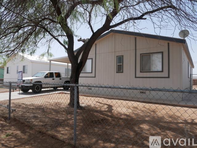 4 BR, 2 BA Apartment 1891 Rio Vista Street, Seeley, CA 92273