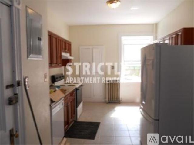 4 BR, 2 BA Apartment 18 Euston St, Unit 1, Brookline, MA 02446