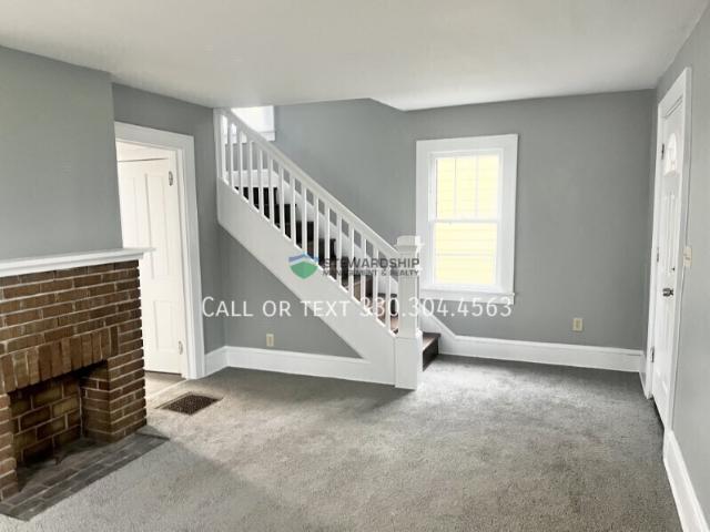 4 BR, 2 BA Apartment 1012 Brown St Akron, OH 44301