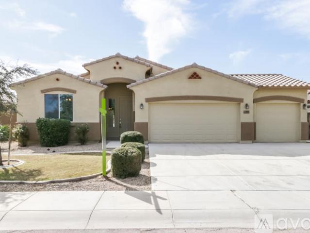 4 BR, 2 BA Apartment 1064 W Brangus Way, San Tan Valley, AZ 85143