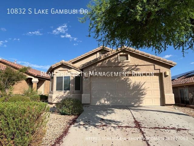4 BR, 2 BA Apartment 10832 S Lake Gambusi Dr, Vail, AZ 85641
