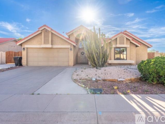 4 BR, 2 BA Apartment 10854 North 110th Place, Scottsdale, AZ 85259