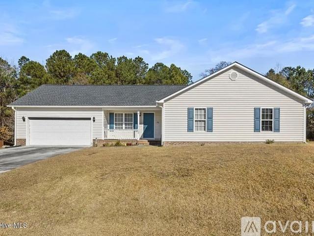 4 BR, 2 BA Apartment 108 White Stone Court, Jacksonville, NC 28546