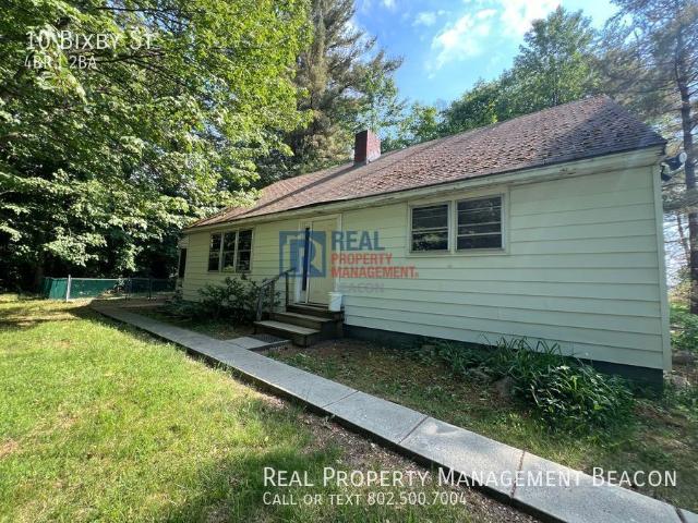 4 BR, 2 BA Apartment 10 Bixby St, Lebanon, NH 03766
