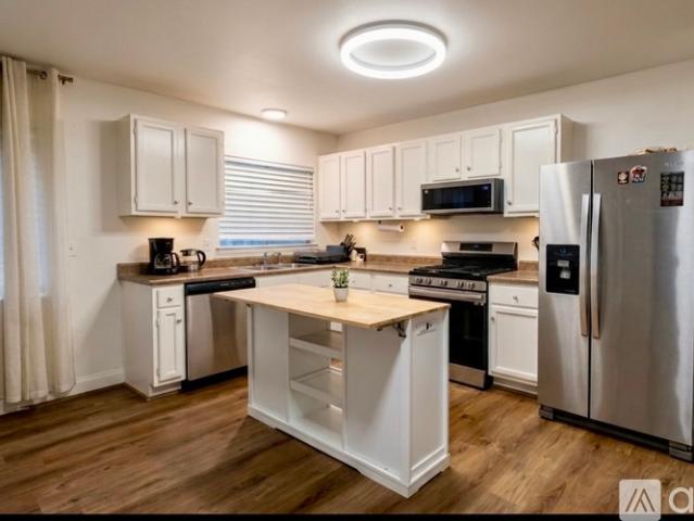 4 BR, 2 BA Apartment 113 Medicine Rock, Universal City, TX 78148
