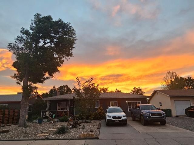 4 BR, 2 BA Apartment 1107 N Buena Vista Ave, Farmington, NM 87401