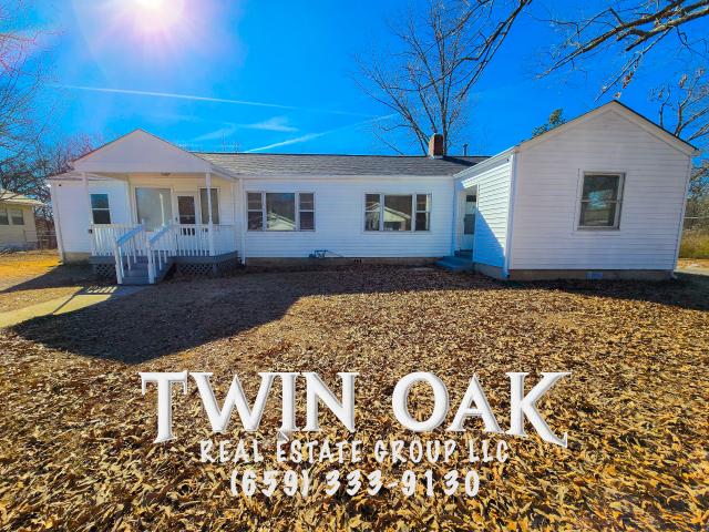 4 BR, 2 BA Apartment 1109 12th Ave, Midfield, AL 35228