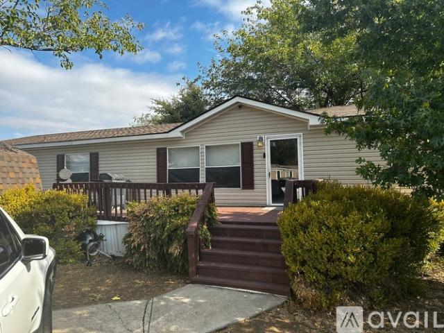 4 BR, 2 BA Apartment 1111 Headless Horseman Road, Fort Worth, TX 76114