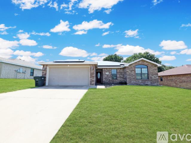 4 BR, 2 BA Apartment 1123 Marlee Cir, Copperas Cove, TX 76522