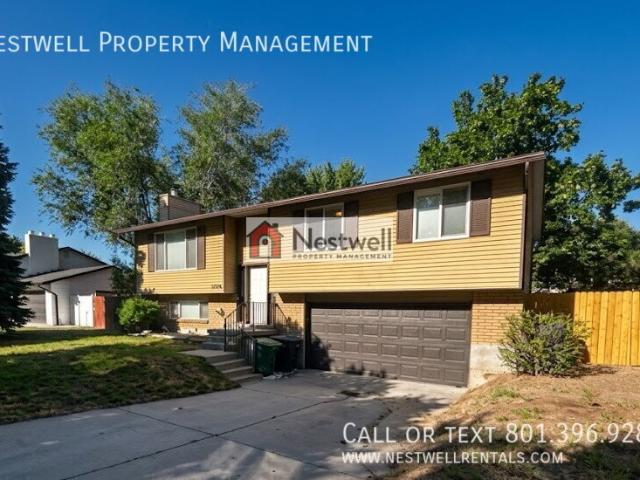 4 BR, 2 BA Apartment 11274 S Sandy Creek Dr, Sandy, UT 84094