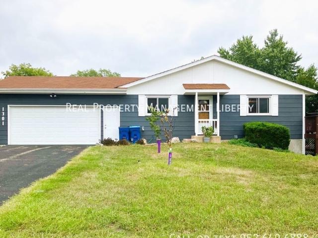 4 BR, 2 BA Apartment 1301 Polk Street S Shakopee, MN 55379