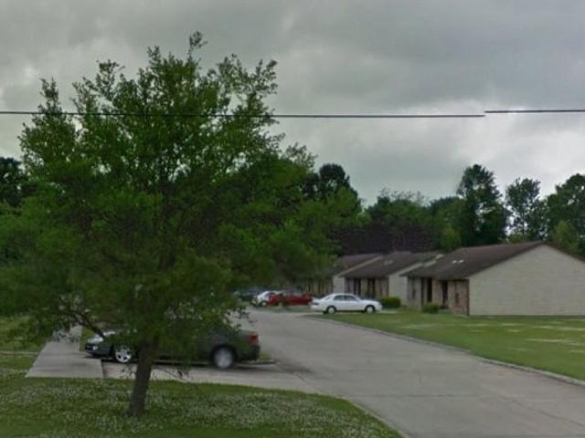 4 BR, 2 BA Apartment 1301 West Willow Street, Lafayette, LA 70506