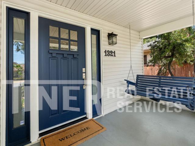 4 BR, 2 BA Apartment 1321 Lochbrae Rd, Sacramento, CA 95815