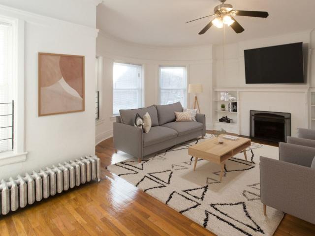 4 BR, 2 BA Apartment 1358 East 58th Street Unit 1358 2, Chicago, IL 60637