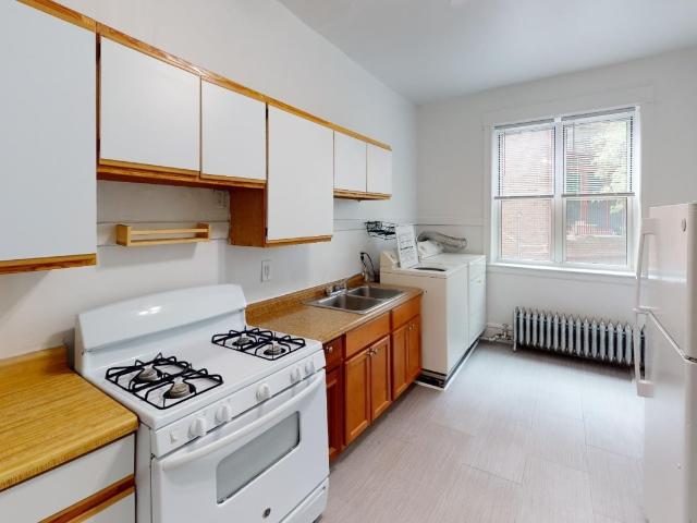 4 BR, 2 BA Apartment 1358 East 58th Street Unit 1358 2, Chicago, IL 60637