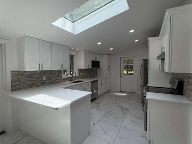 4 BR, 2 BA Apartment 1 Clover Hill Drive, Stamford, CT 06902