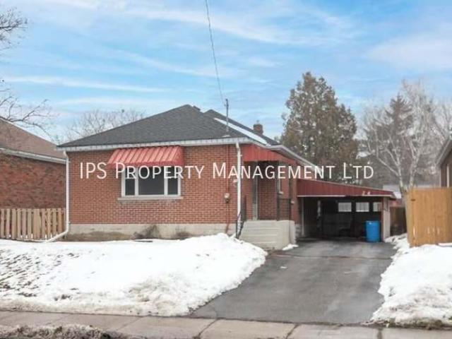 4 BR, 2 BA Apartment 24 College St East, Belleville ON K8P 2E2, bellevile, ON K8P 2E2