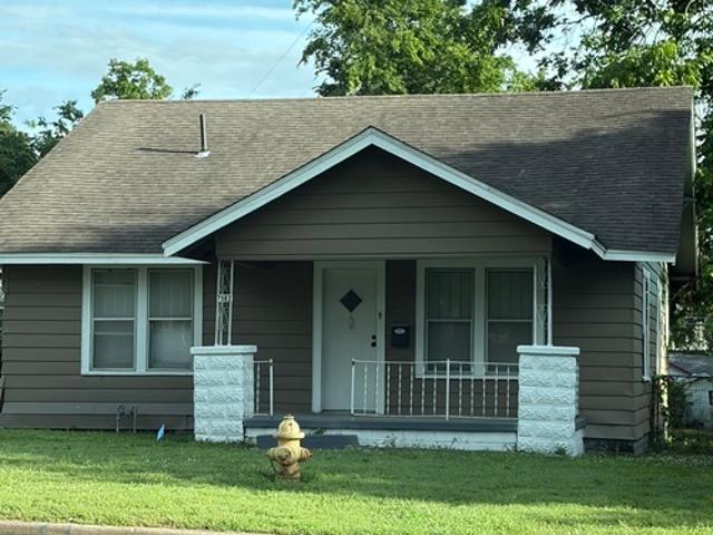 4 BR, 2 BA Apartment 2502 E Newton St, Tulsa, OK 74110