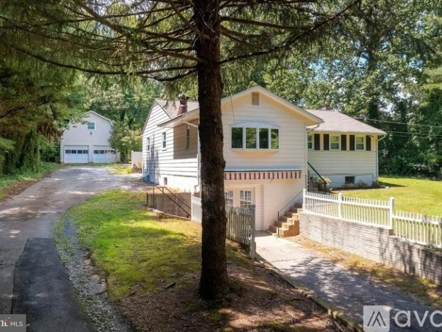 4 BR, 2 BA Apartment 2510 Davidsonville Road, Gambrills, MD 21054