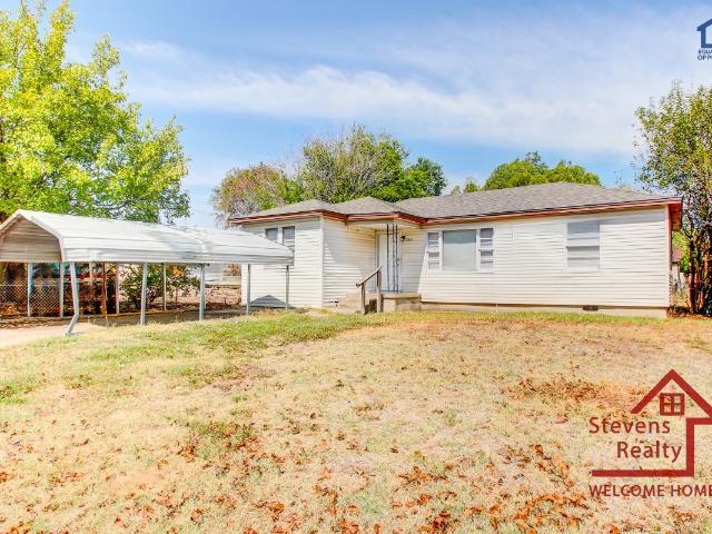 4 BR, 2 BA Apartment 2611 SW Evans Ave, Lawton, OK 73505