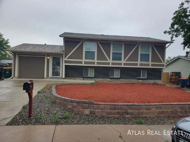 4 BR, 2 BA Apartment 2617 S Lewiston Street, Aurora, CO 80013