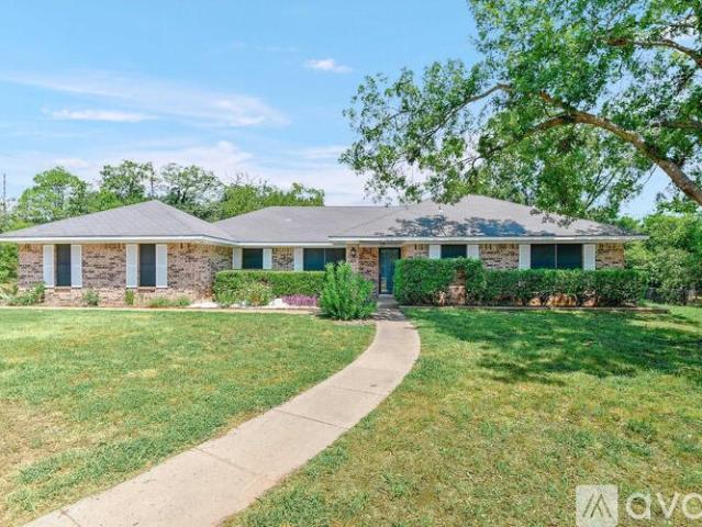 4 BR, 2 BA Apartment 2631 Stafford Drive, Denison, TX 75020
