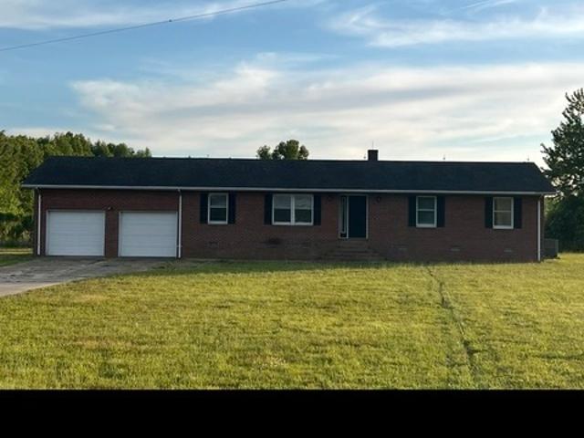 4 BR, 2 BA Apartment 264 N Gregory Rd, Shawboro, NC 27973