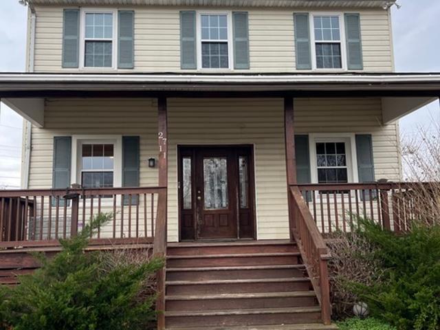 4 BR, 2 BA Apartment 2711 Gray Manor Ct, Baltimore, MD 21222
