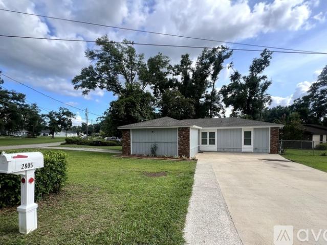 4 BR, 2 BA Apartment 2805 Villamore Avenue, Tallahassee, FL 32310