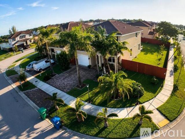 4 BR, 2 BA Apartment 28407 SW 129th Pl, Homestead, FL 33033