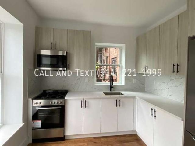 4 BR, 2 BA Apartment 286 Hawthorne Ave, Yonkers, NY 10705