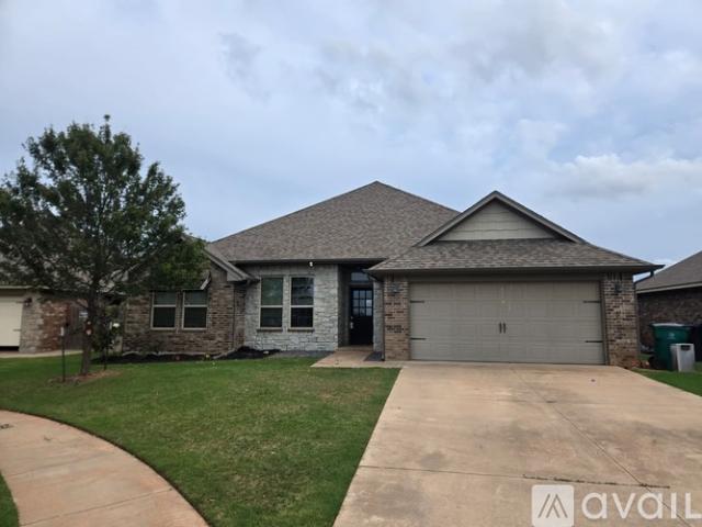 4 BR, 2 BA Apartment 2908 NW 184th St, Edmond, OK 73012