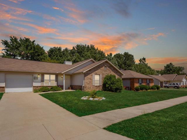 4 BR, 2 BA Apartment 2920 Vienna Woods Avenue Southwest Unit 51 2902, Canton, OH 44706