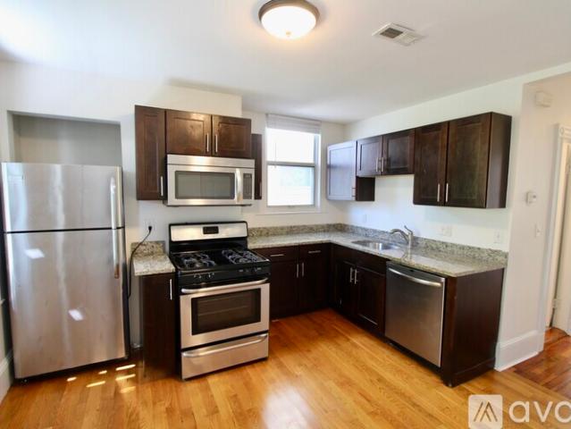 4 BR, 2 BA Apartment 299 Lexington St, Unit 2, Boston, MA 02128