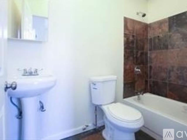 4 BR, 2 BA Apartment 29 Buffalo Avenue, Unit 2nd floor, Brooklyn, NY 11233