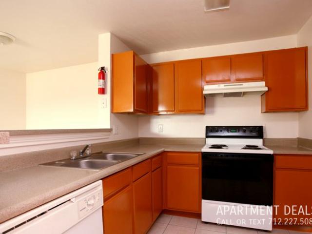4 BR, 2 BA Apartment 2006 Tidwell RdÂ, Houston, TX 77093