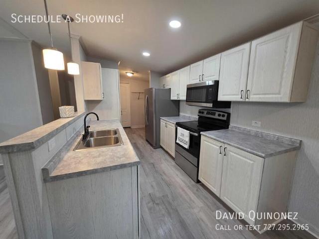 4 BR, 2 BA Apartment 200 Whittington Dr Madisonville, KY 42431