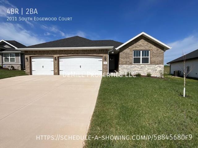 4 BR, 2 BA Apartment 2011 South Edgewood Court, Ozark, MO 65721
