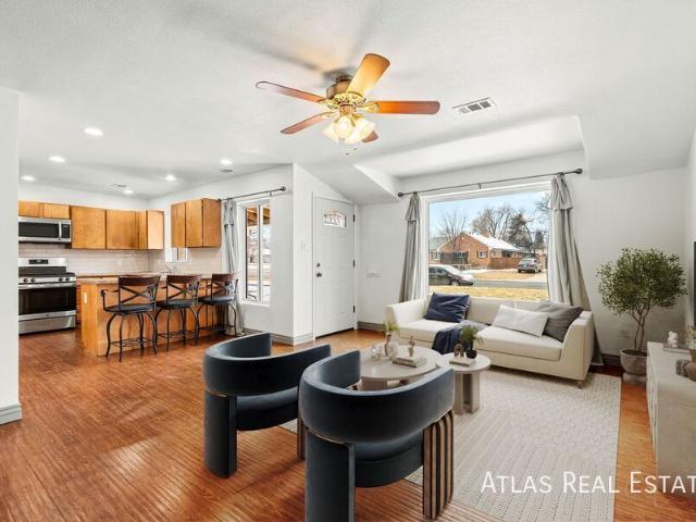 4 BR, 2 BA Apartment 2020 N Oneida Street, Denver, CO 80207